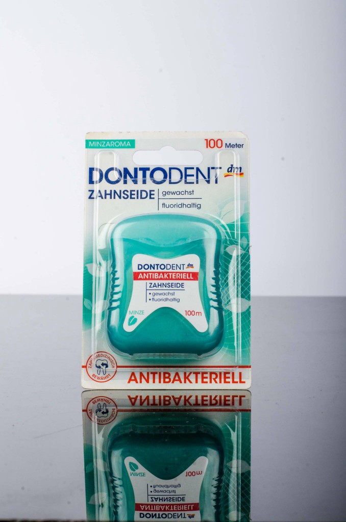 Dontodent Floss Antibacterial ~100 metres @ Yazein.com Egypt